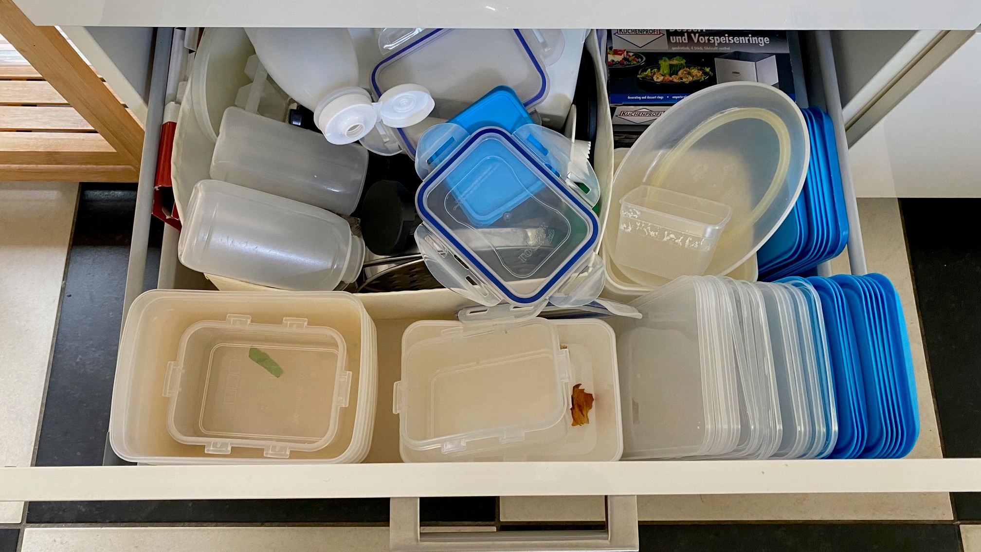 Zelf-meegebrachte bakjes voor afhaalmaaltijden onhygiënisch - Frituurwereld