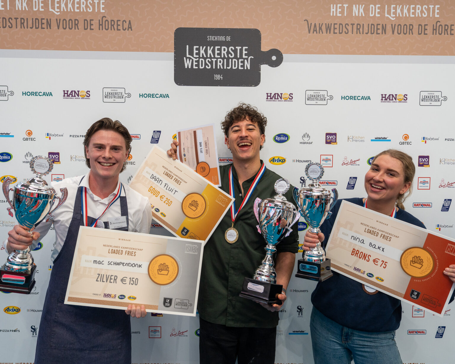 Dapp Frietwinkel wint NK Loaded Fries 2026 - Frituurwereld